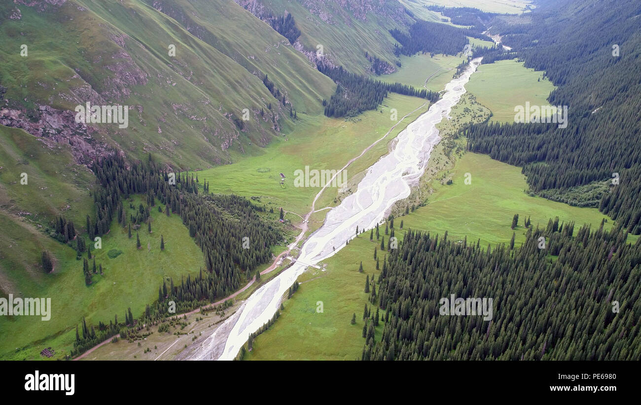 Yil, Yil, China. 13th Aug, 2018. Yili, CHINA-Stunning scenery of the ...