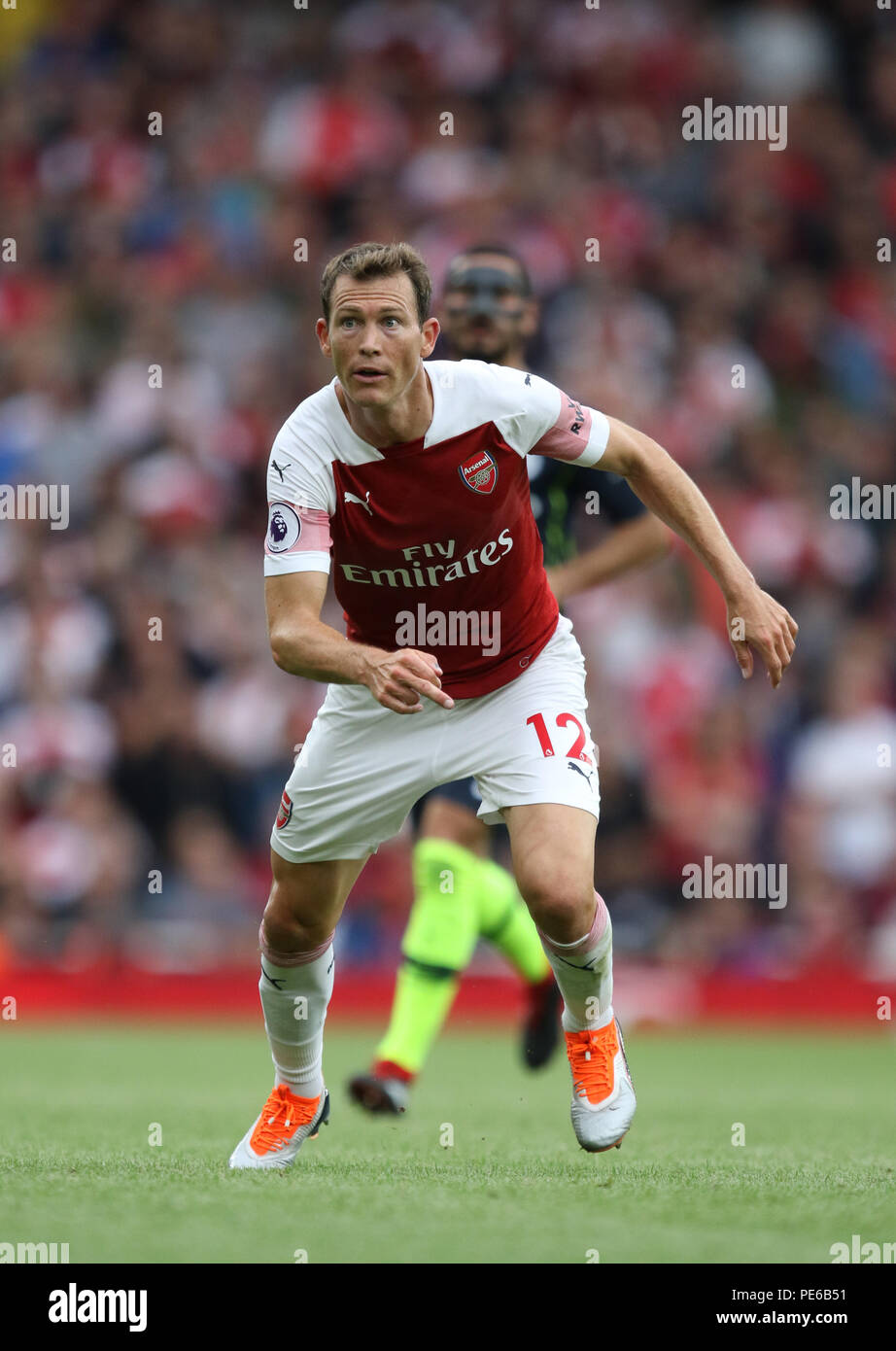 The Emirates Stadium, London, UK. 12th Aug 2018. Stephan Lichtsteiner ...