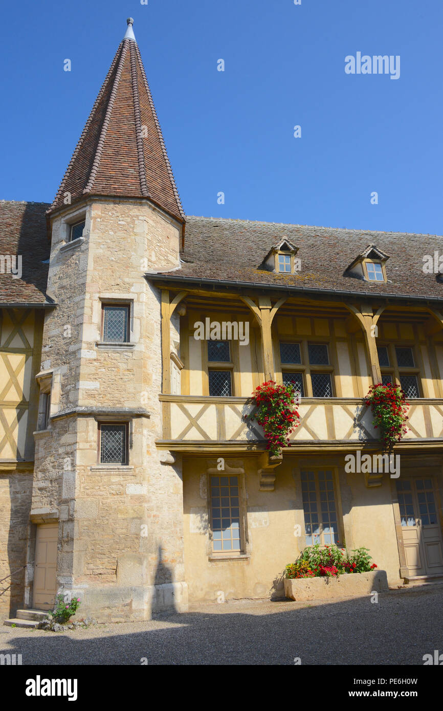 Wine beaune hi-res stock photography and images - Alamy