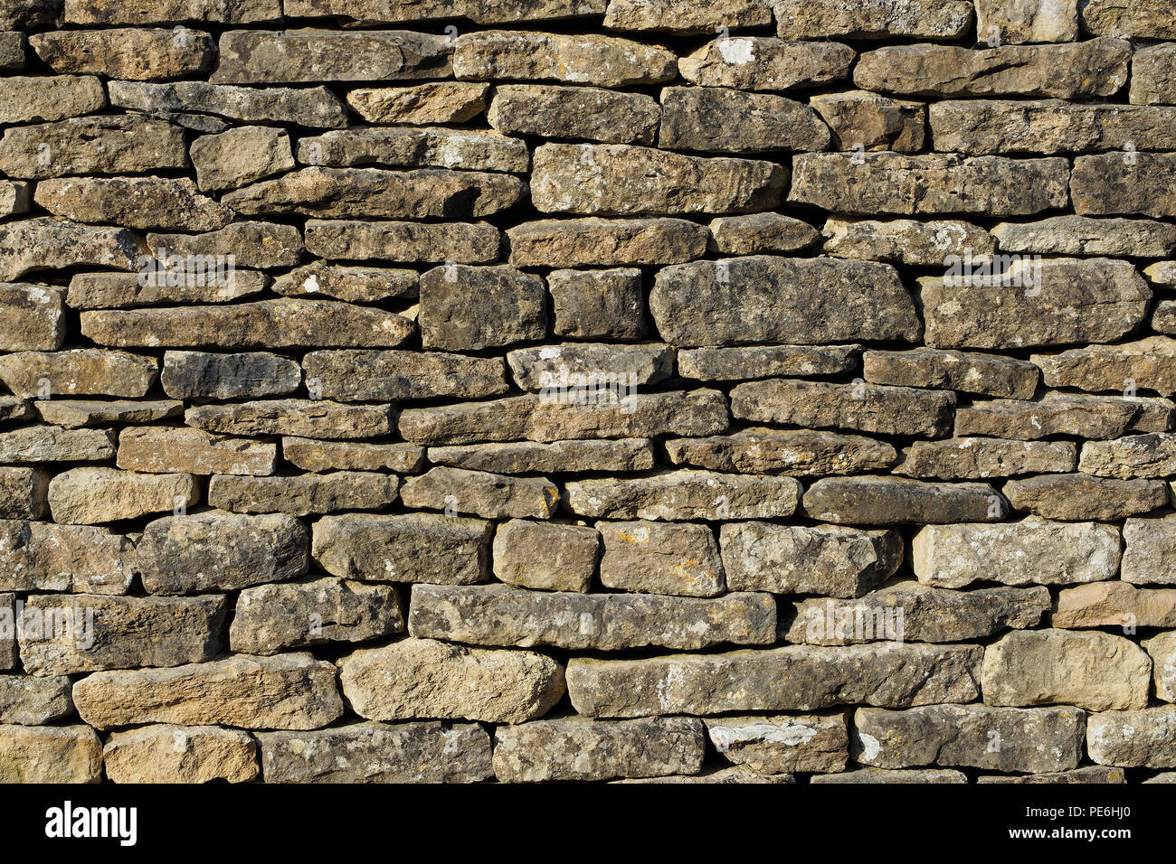 Sunlit limestone wall hi-res stock photography and images - Alamy