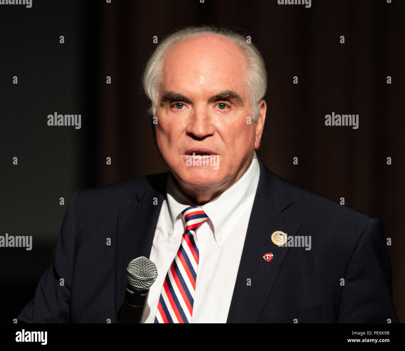 Mike kelly hi-res stock photography and images - Alamy