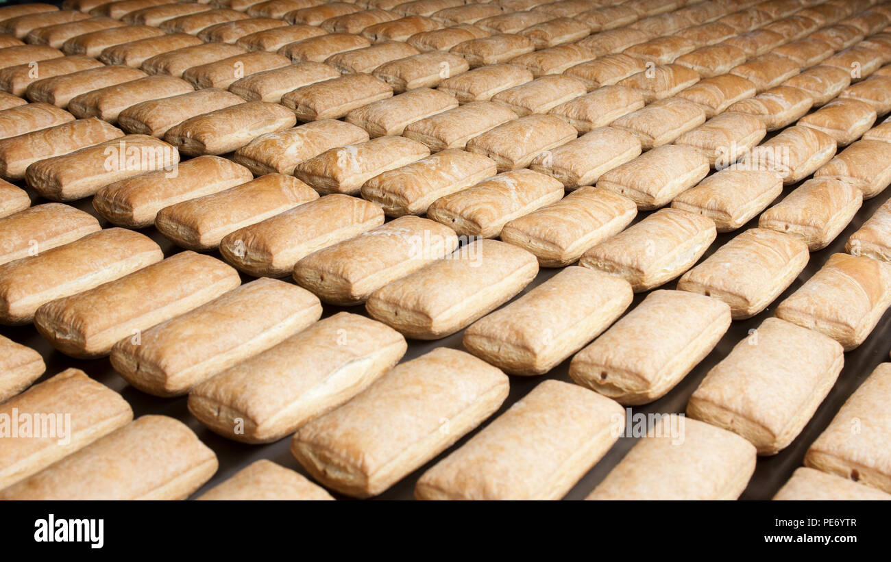 Baking production line hi-res stock photography and images - Alamy