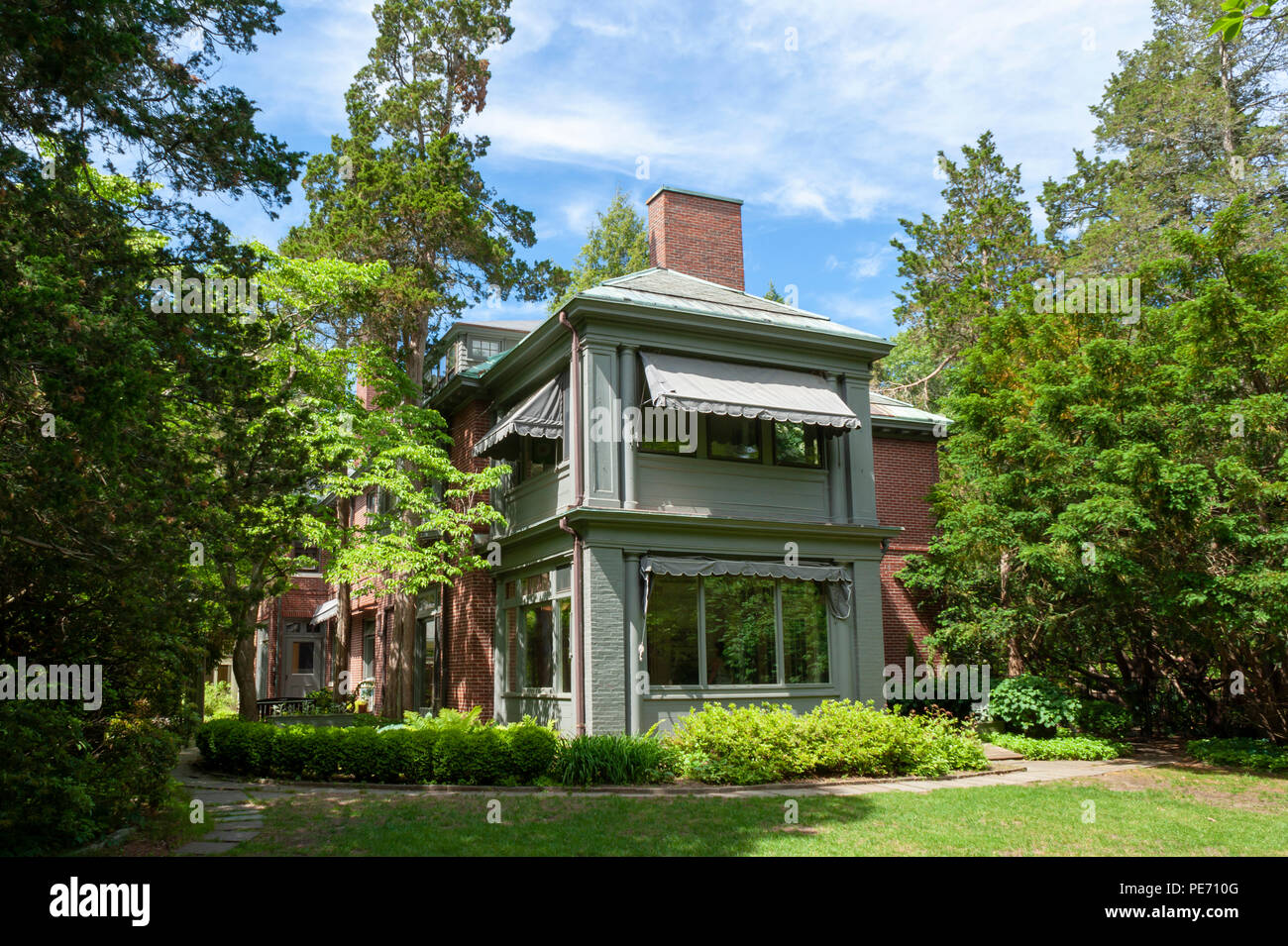Belmont mansion gardens hi-res stock photography and images - Alamy