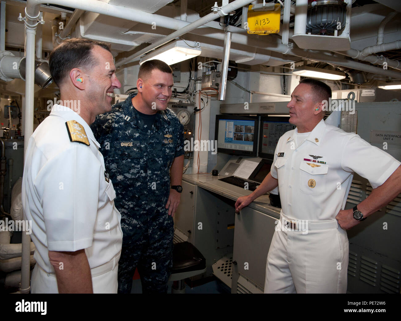 151013-N-OT964-280 PEARL HARBOR (Oct. 13, 2015) Master Chief Petty ...