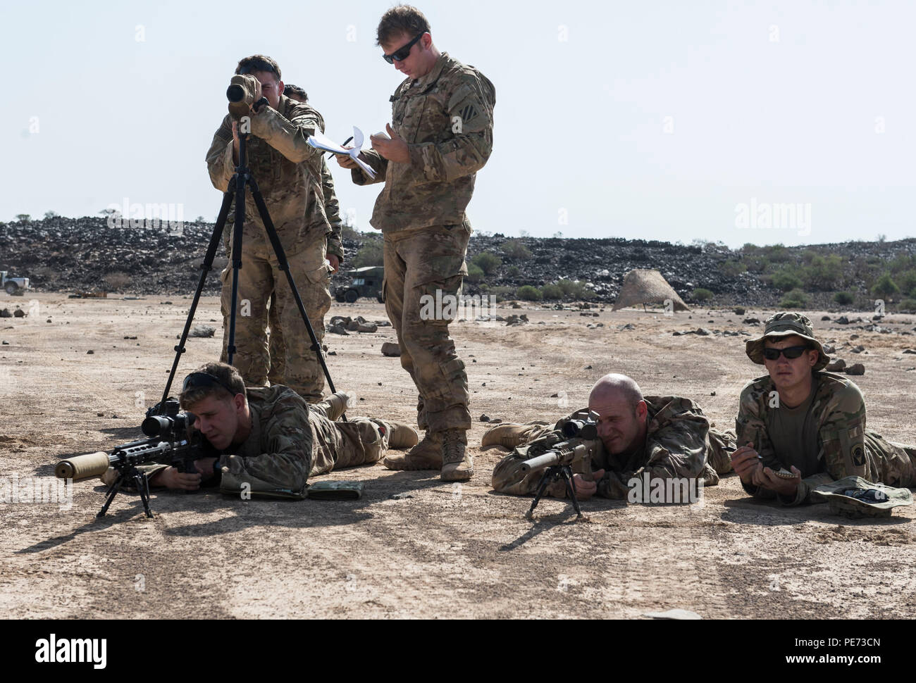Spotting scopes hi-res stock photography and images - Alamy