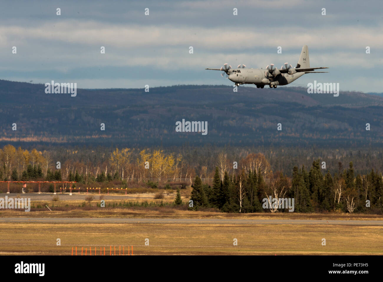 Vigilant shield field training exercise 15 hi-res stock photography and ...