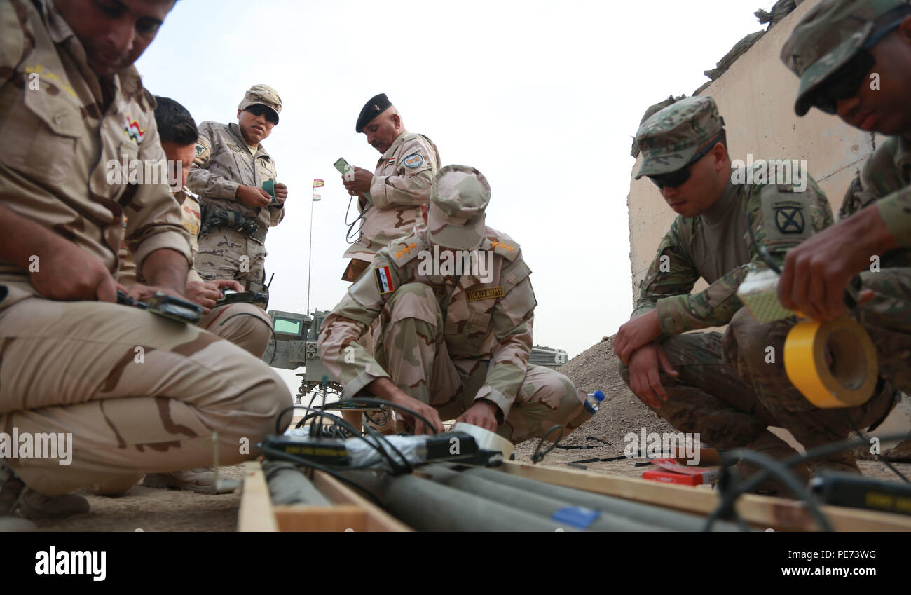 Iraq minefield hi-res stock photography and images - Alamy