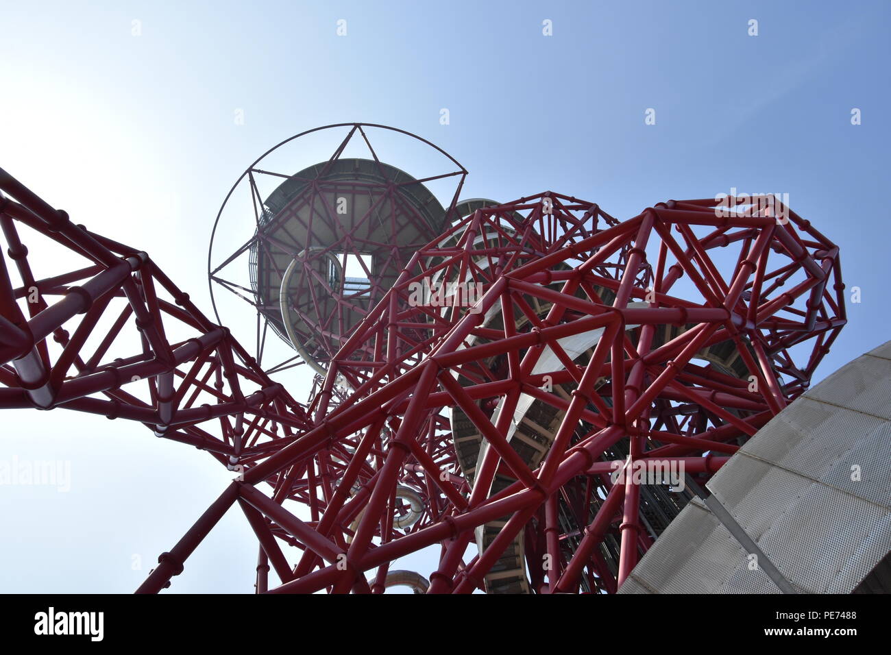 The ArcelorMittal Orbit observation tower at the Queen Elizabeth ...