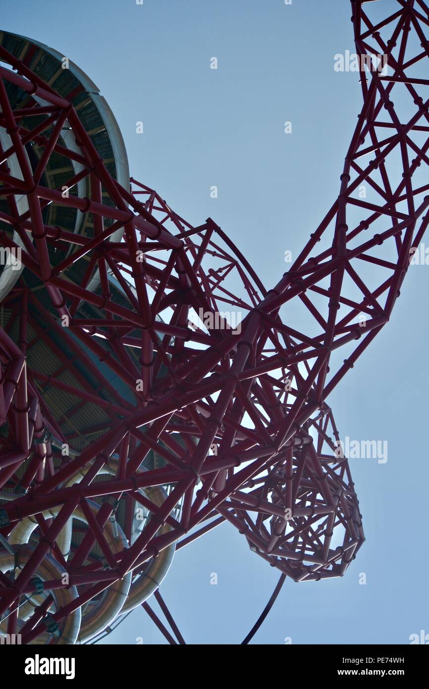 The ArcelorMittal Orbit observation tower at the Queen Elizabeth ...