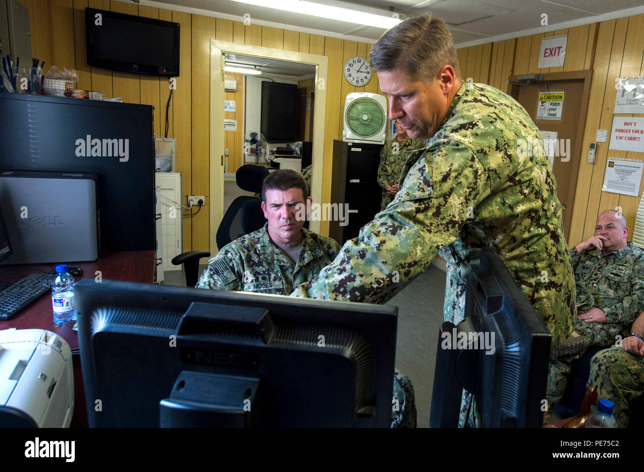 U.S. 5TH FLEET AREA OF OPERATIONS (Oct. 15, 2015) Lt. Cmdr. Mark Kuntze ...