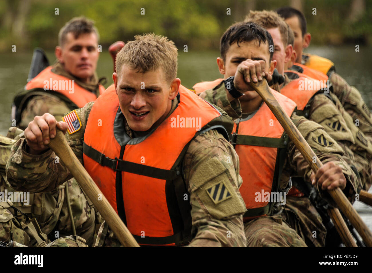 U.S. Soldiers with 1st Armored Brigade Combat Team, 3rd Infantry ...