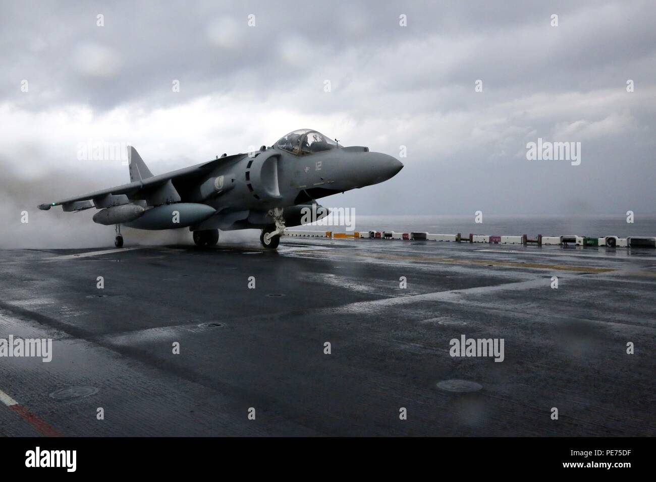 Italian av 8b harrier hi-res stock photography and images - Alamy