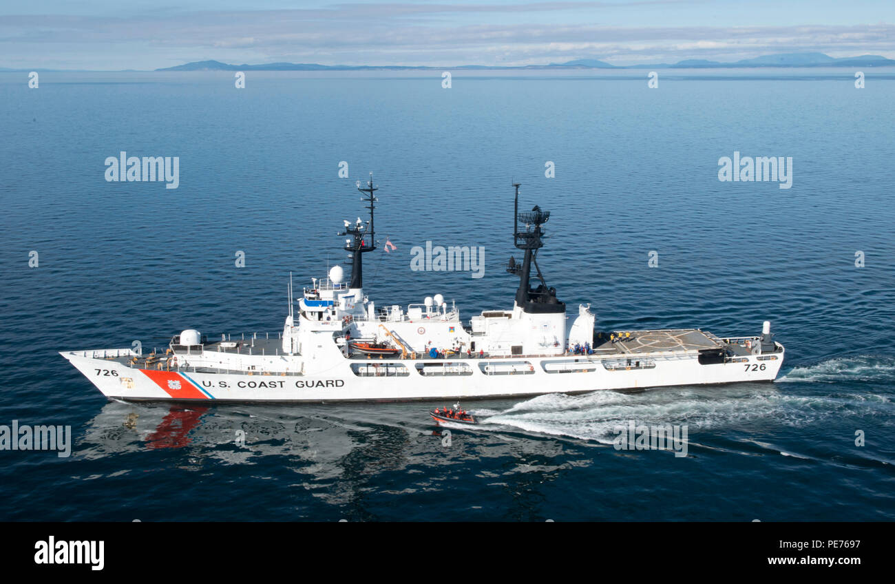 The Coast Guard Cutter Midgett, a 378-foot high-endurance cutter ...