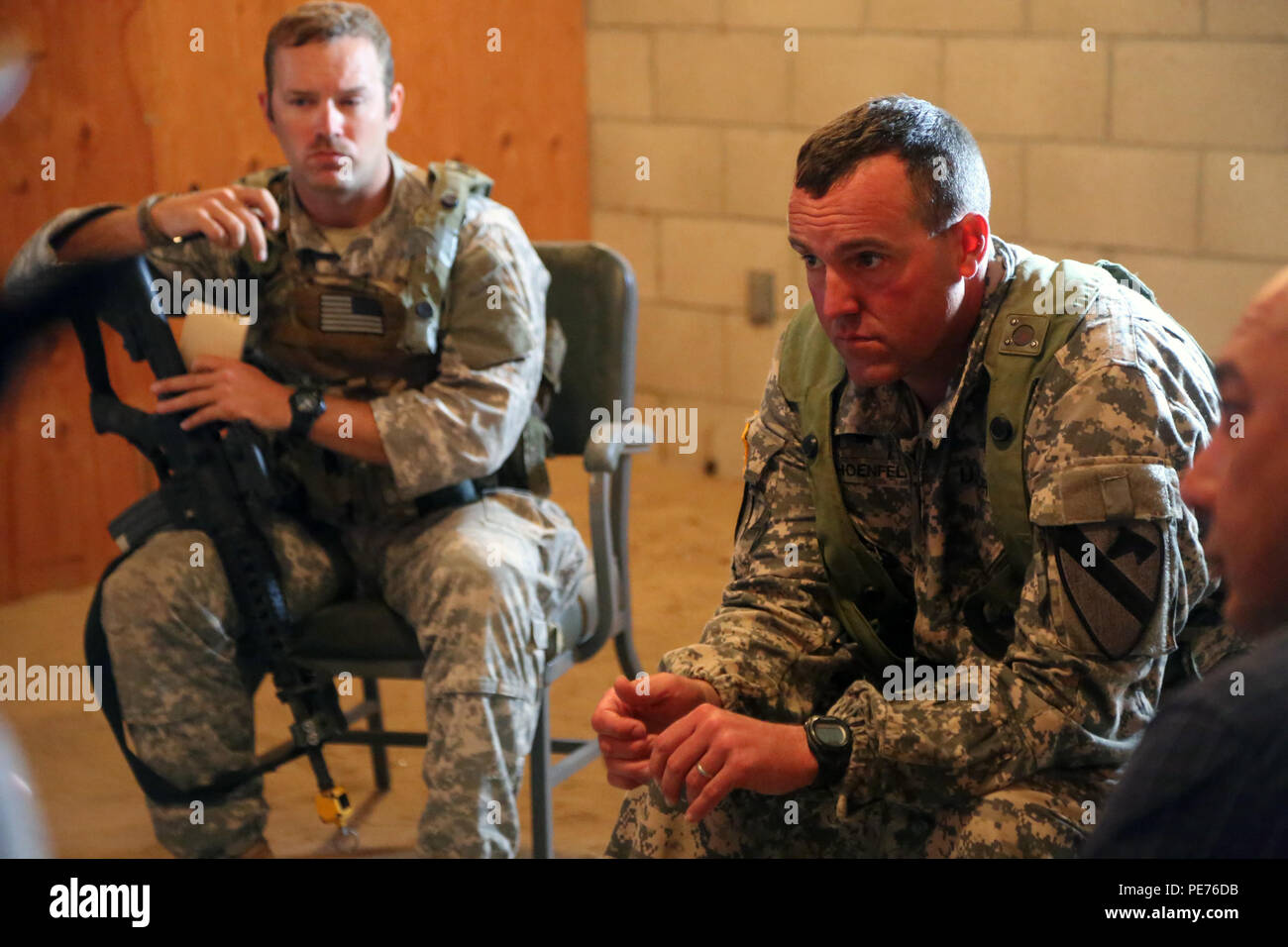 U.S. Soldiers assigned to the 2nd Battalion, 8th Infantry Regiment, 1st ...