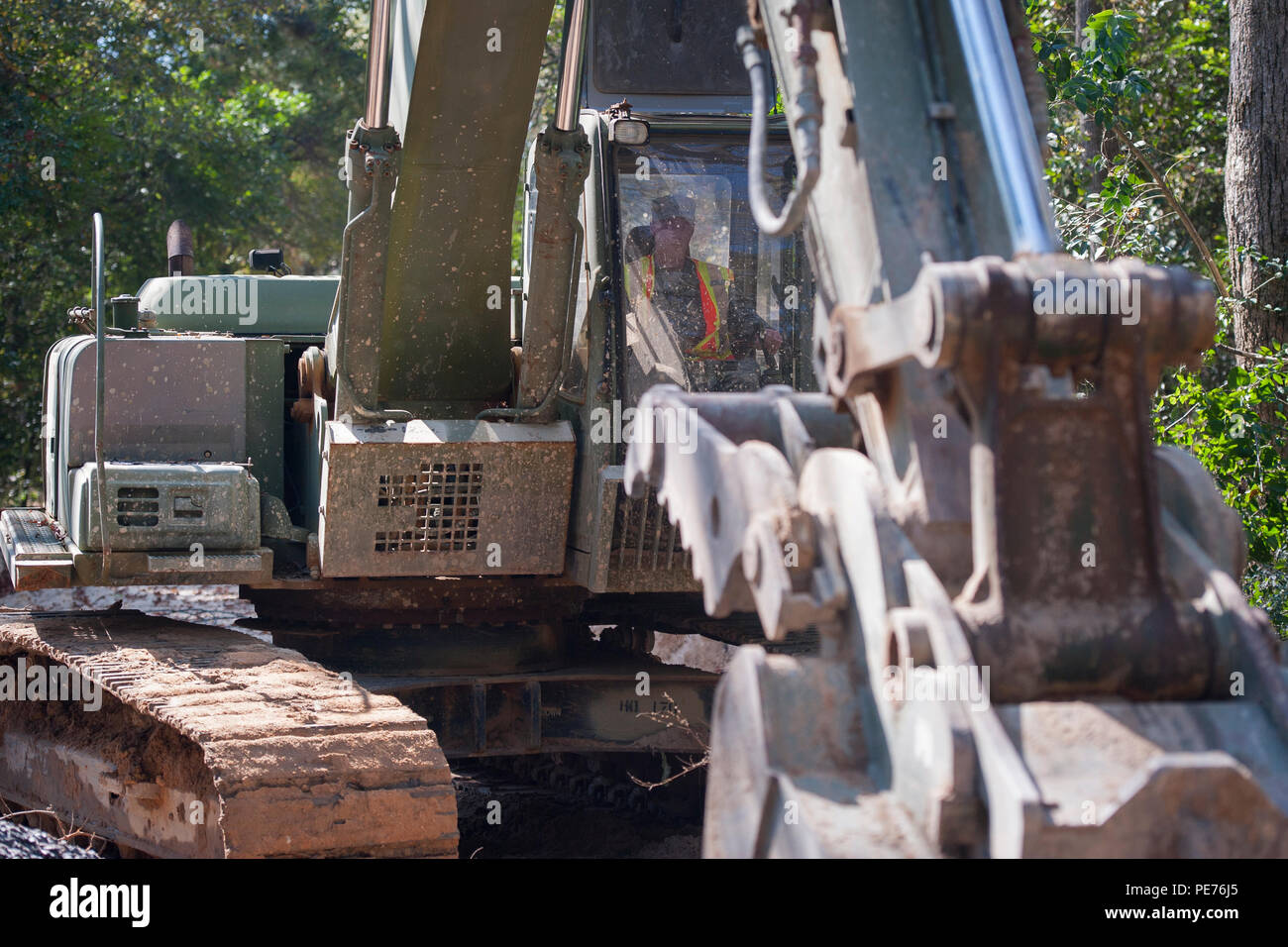230lcr hydraulic excavator hi-res stock photography and images - Alamy