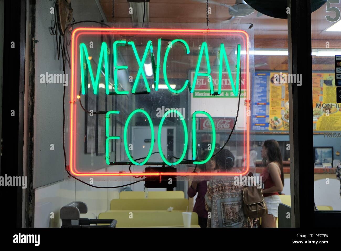 Taco shop hi-res stock photography and images - Alamy