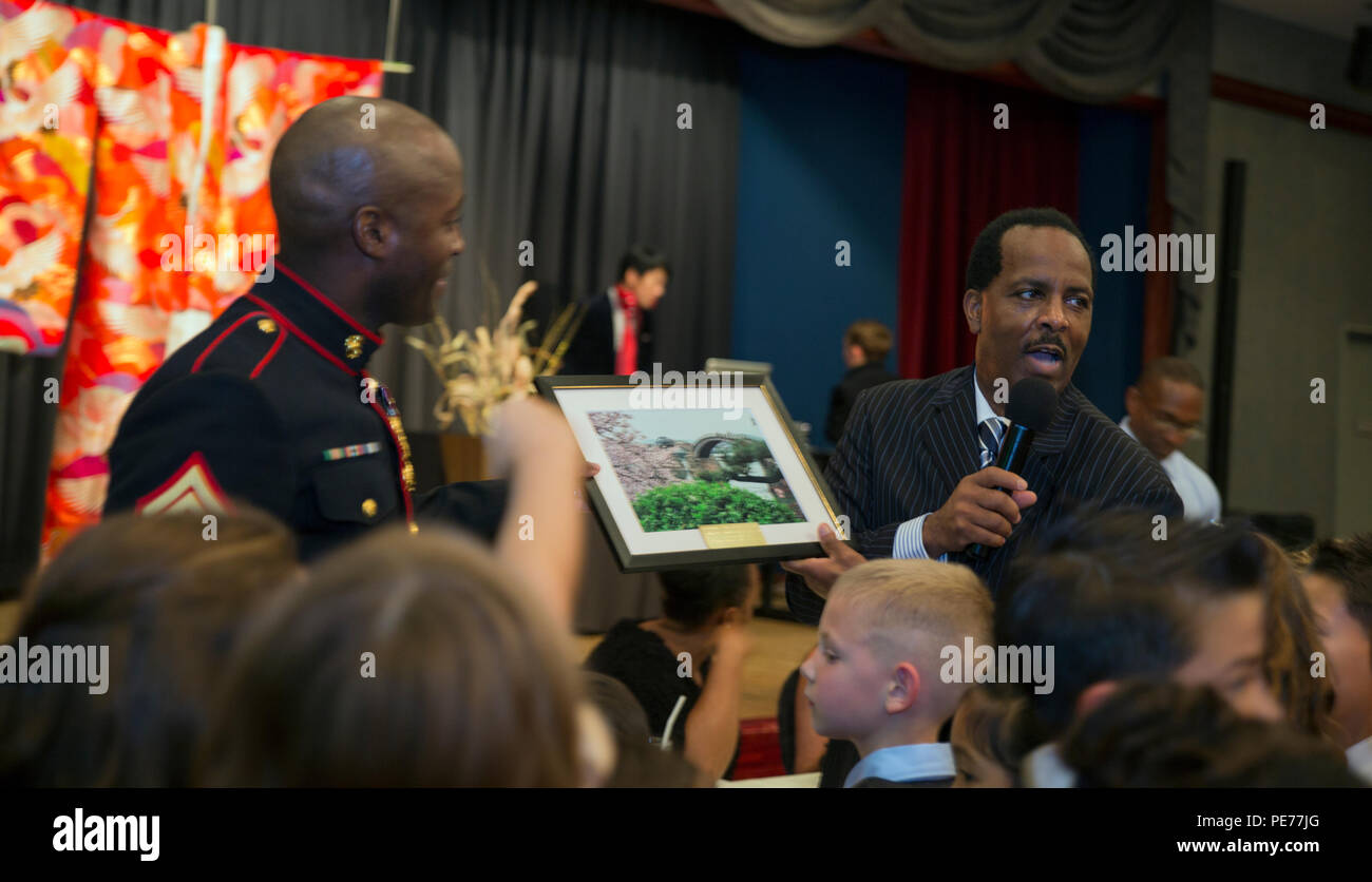 Sgt. Maj. Darnell Richardson, Marine Aviation Logistics Squadron 12 ...