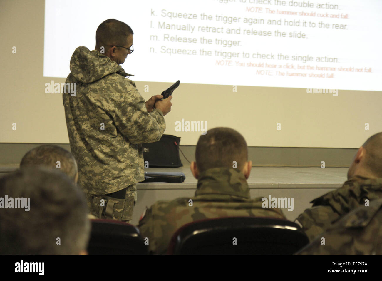 U s army staff sgt derek hi-res stock photography and images - Alamy