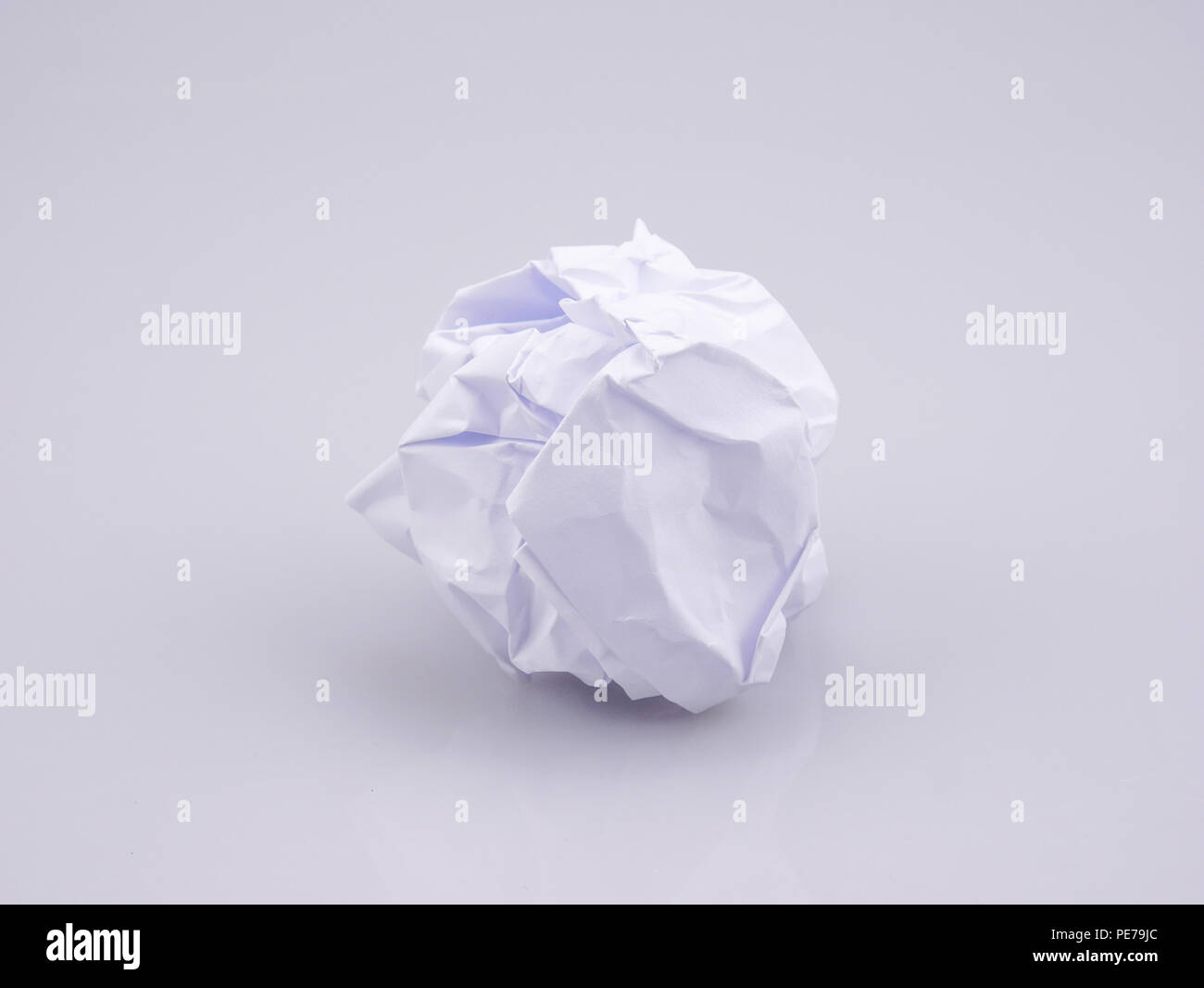 Paper scrunch balls hi-res stock photography and images - Alamy