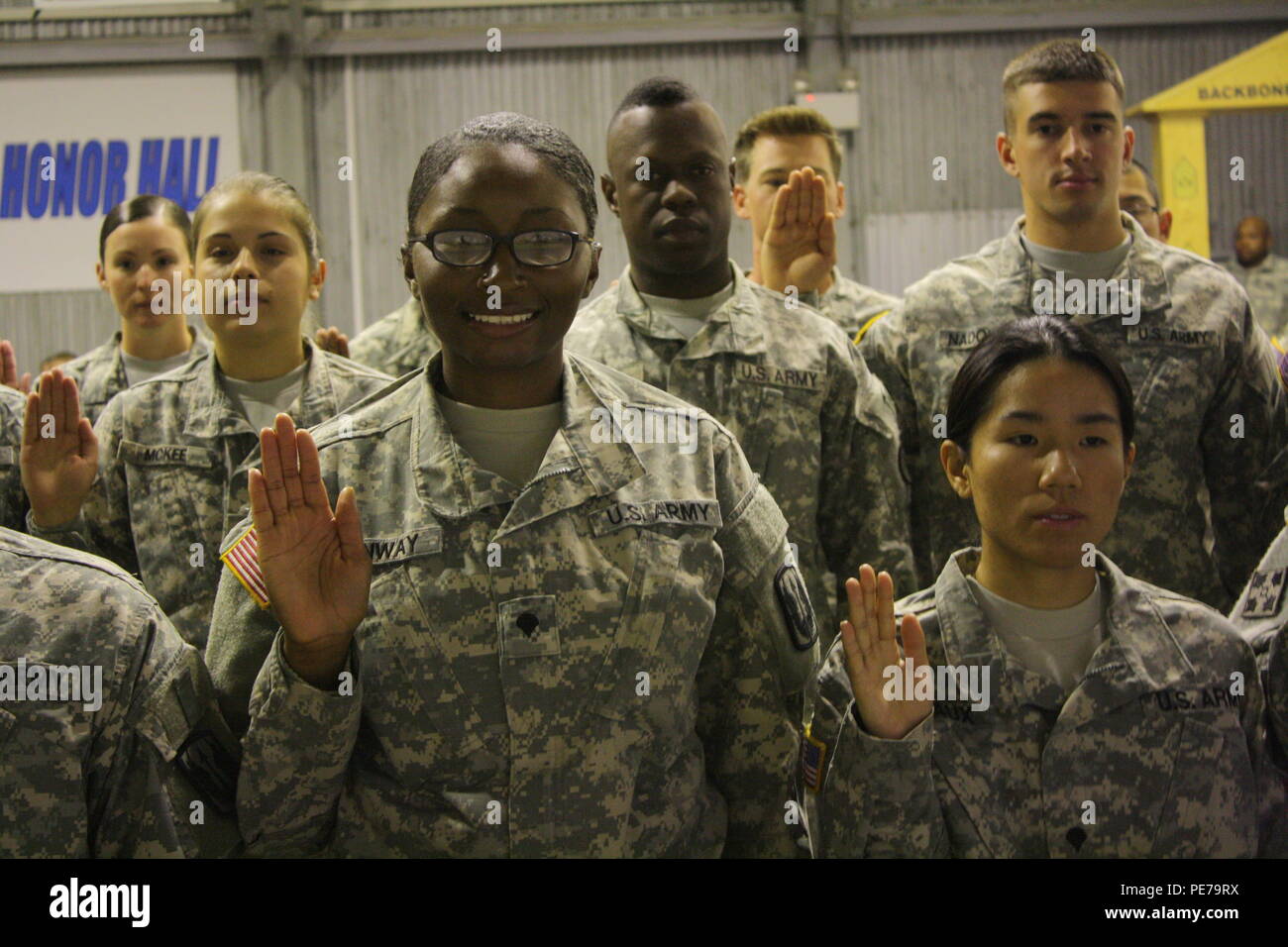 U.S. Army National Guard and Reserve Soldiers assigned to Multinational ...