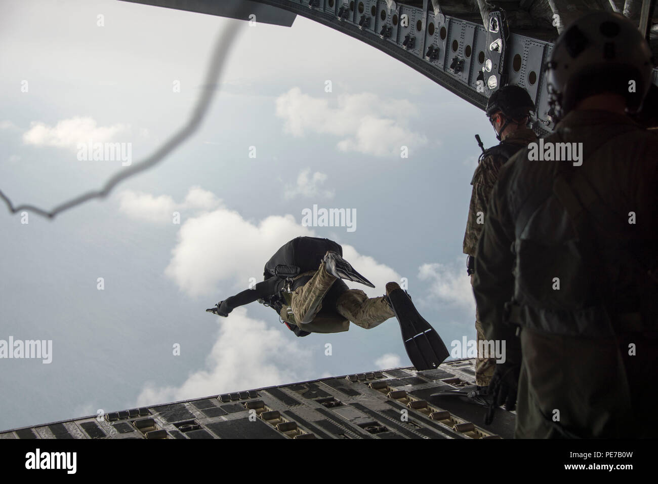 U.S. Air Force Master Sgt. Christopher Harding, 212th Rescue Squadron ...