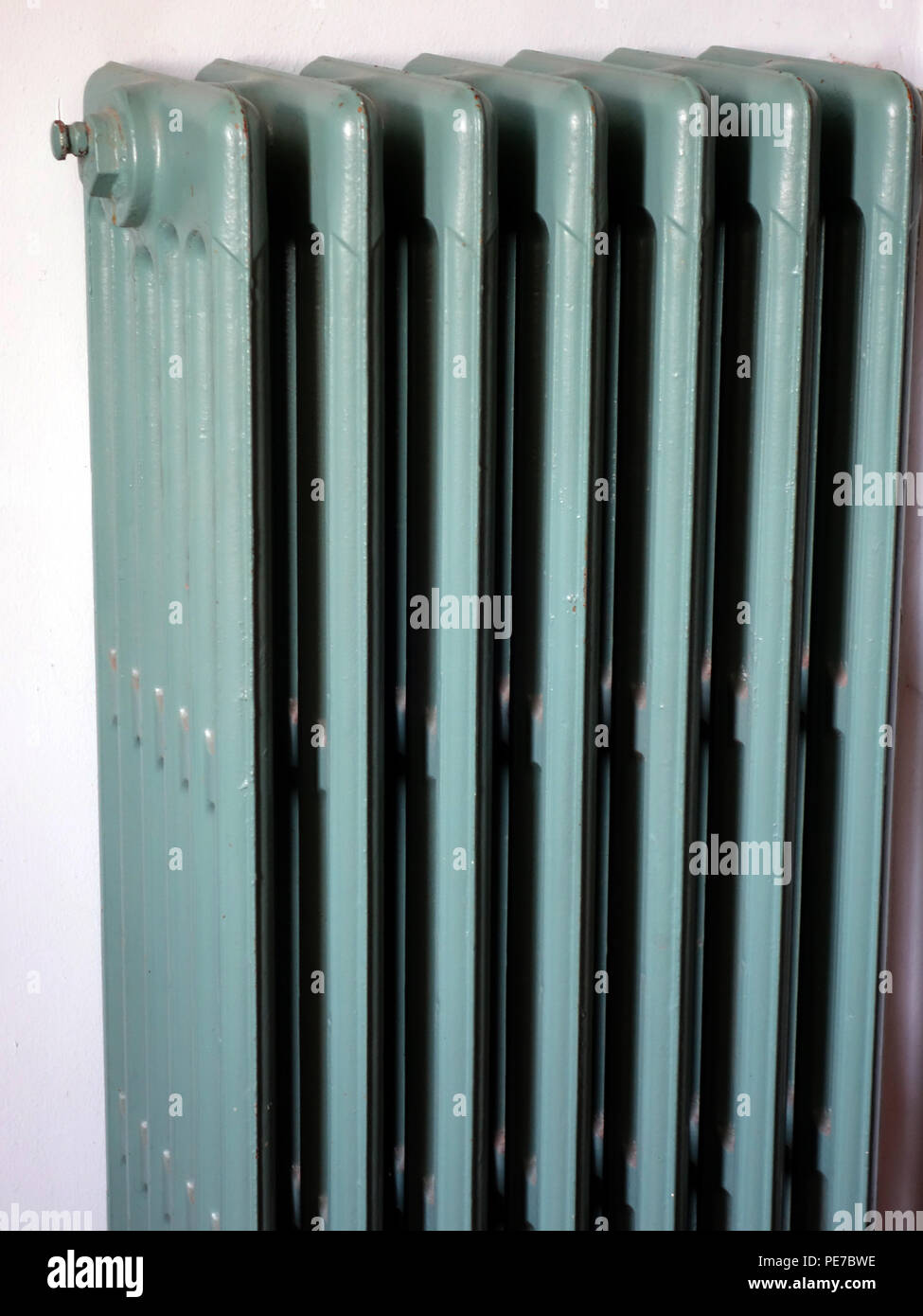 Vintage Cast Iron Radiator at Tyler Mckinley blog