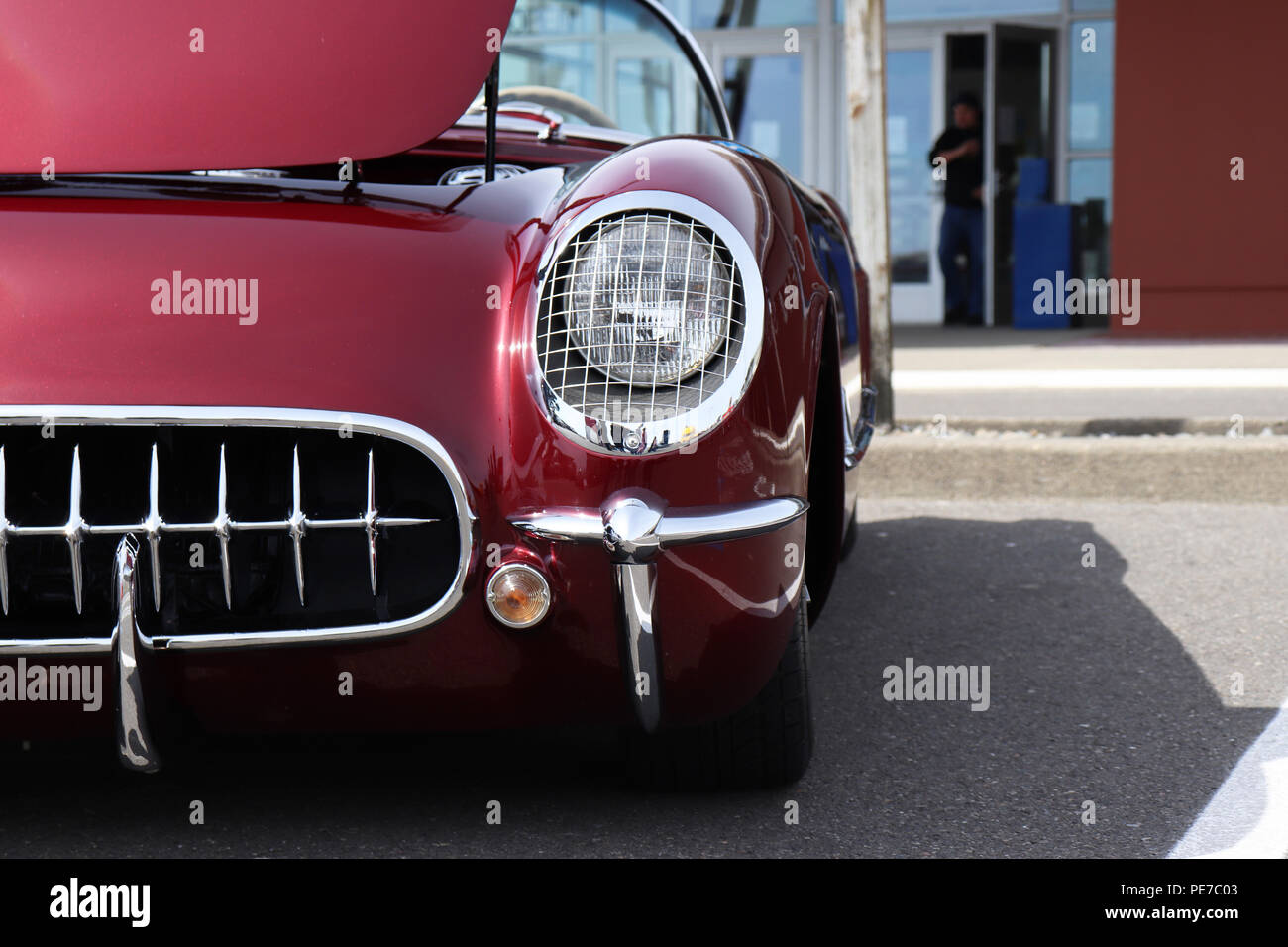 Very shiny car hi-res stock photography and images - Alamy