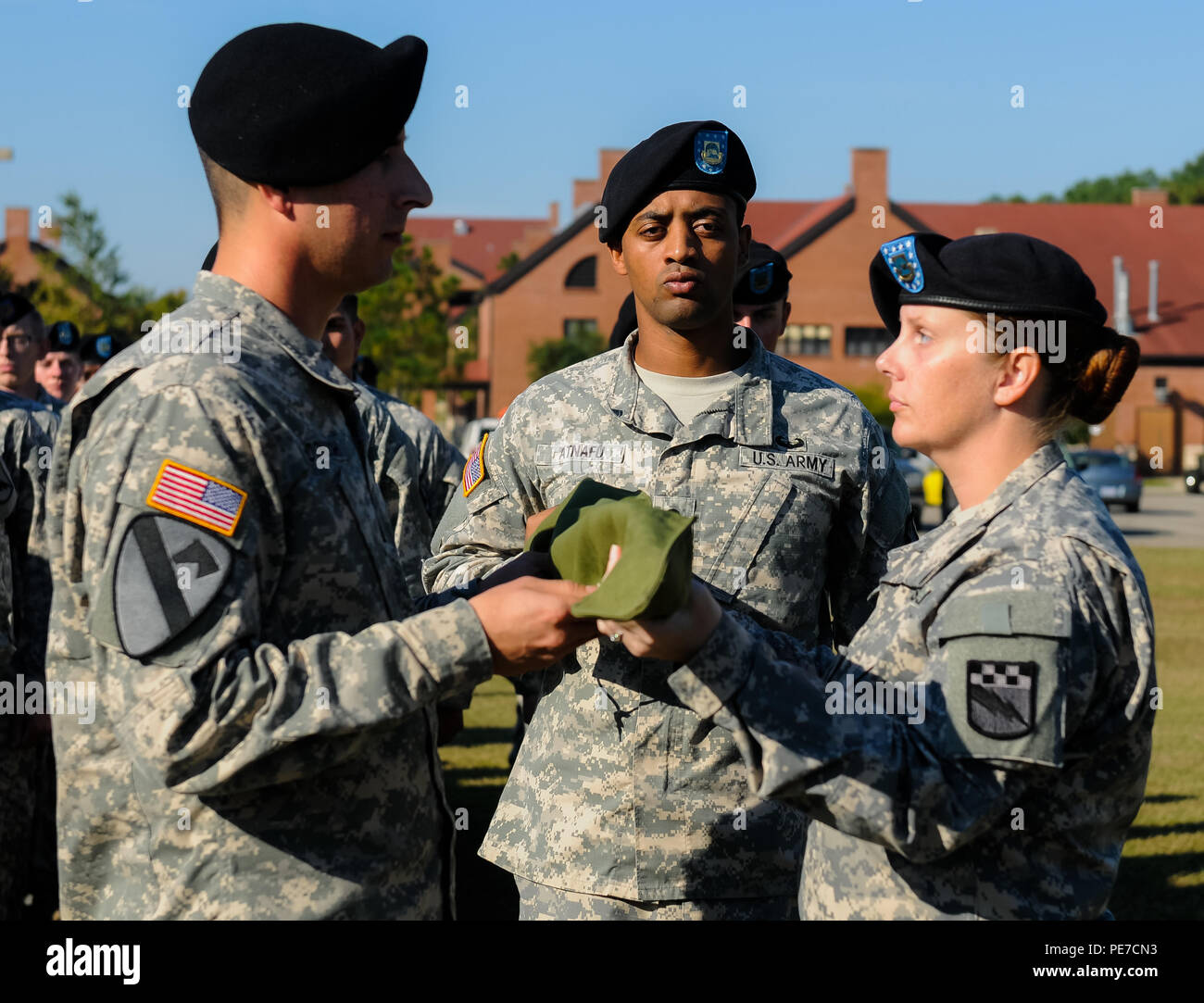 519th military intelligence battalion hi-res stock photography and ...