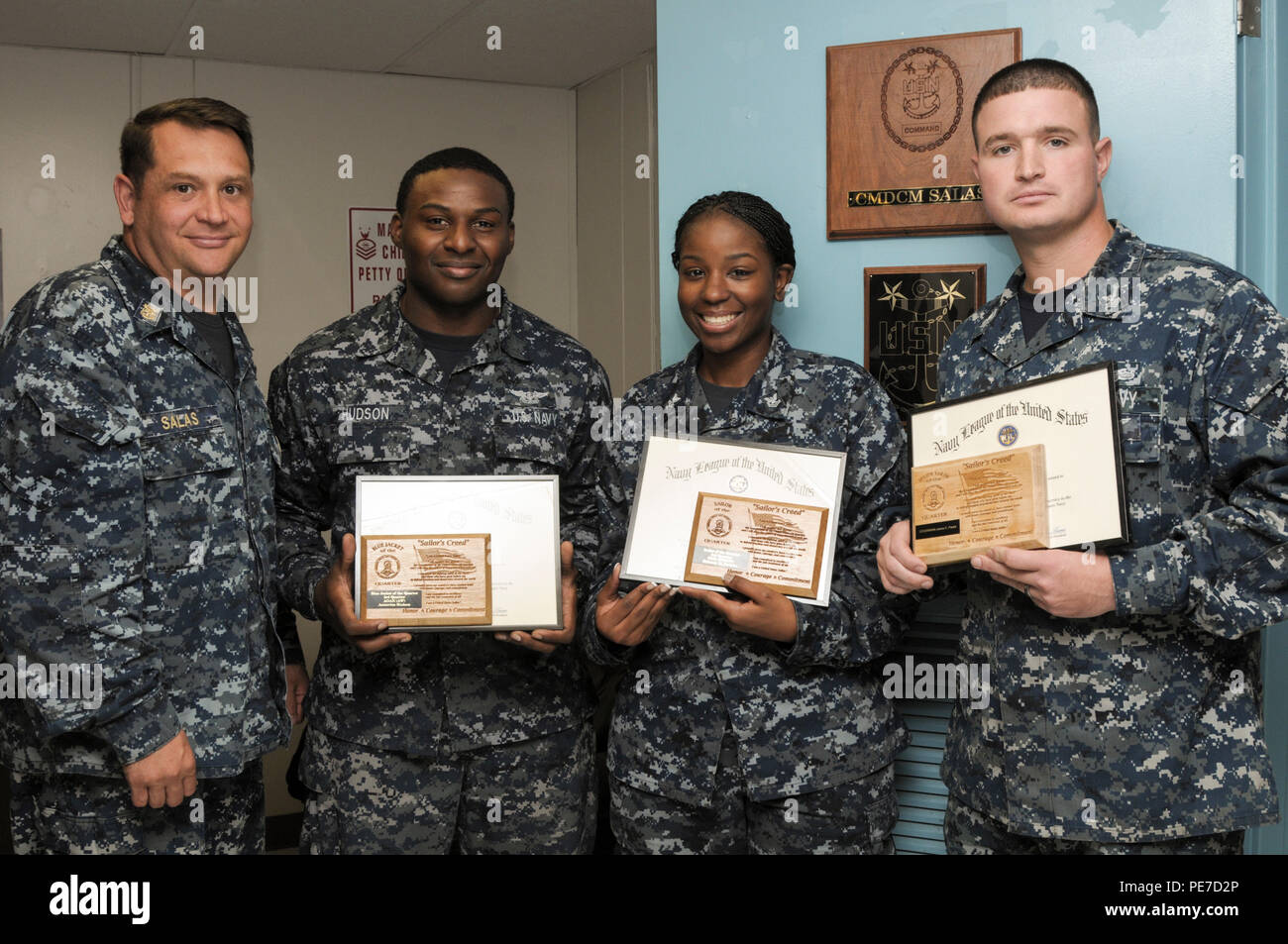 151028-N-XP477-002 NEWPORT NEWS, Va. (Oct. 28, 2015) -- Aviation ...