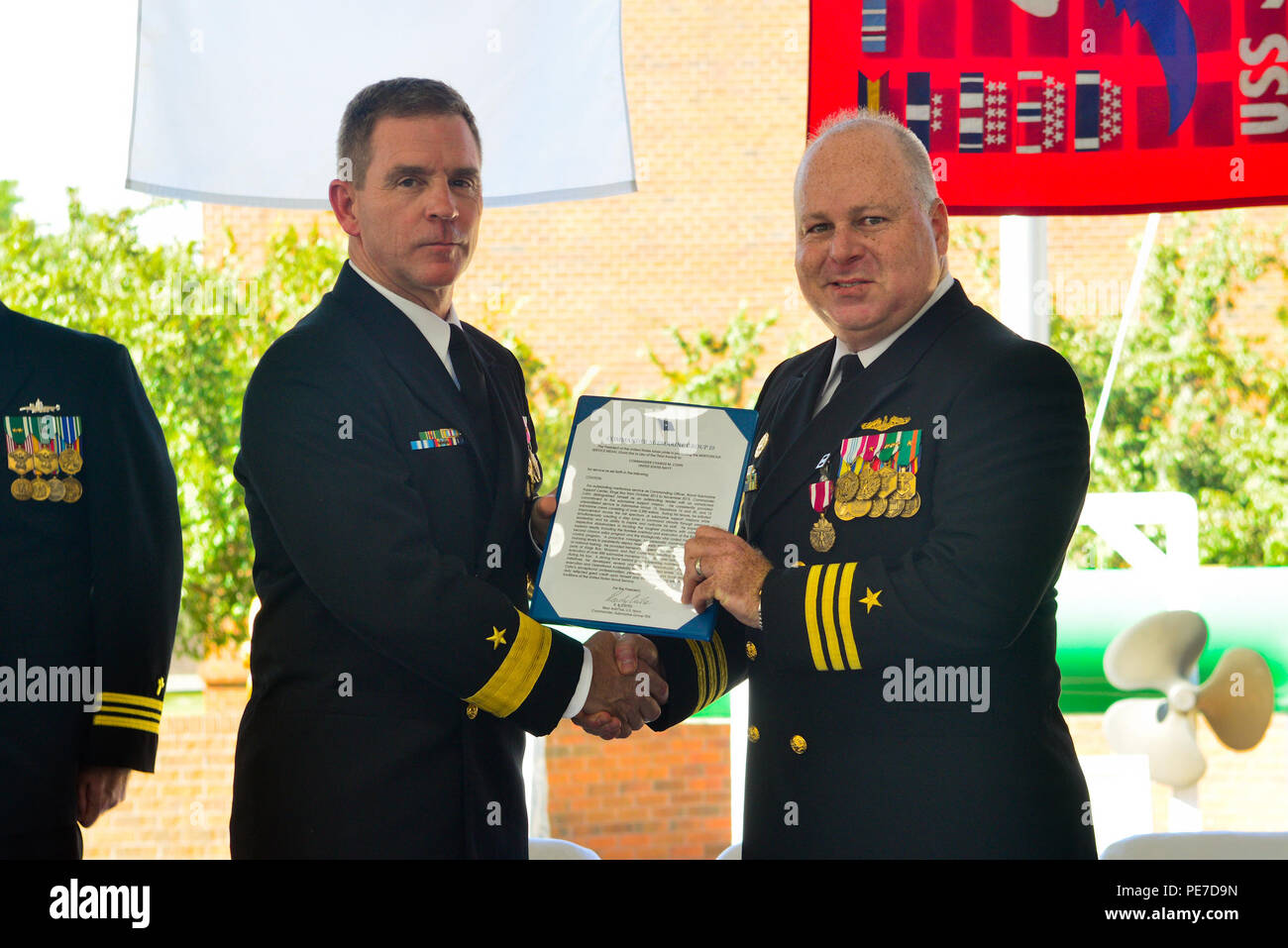 Naval submarine support center hi-res stock photography and images - Alamy