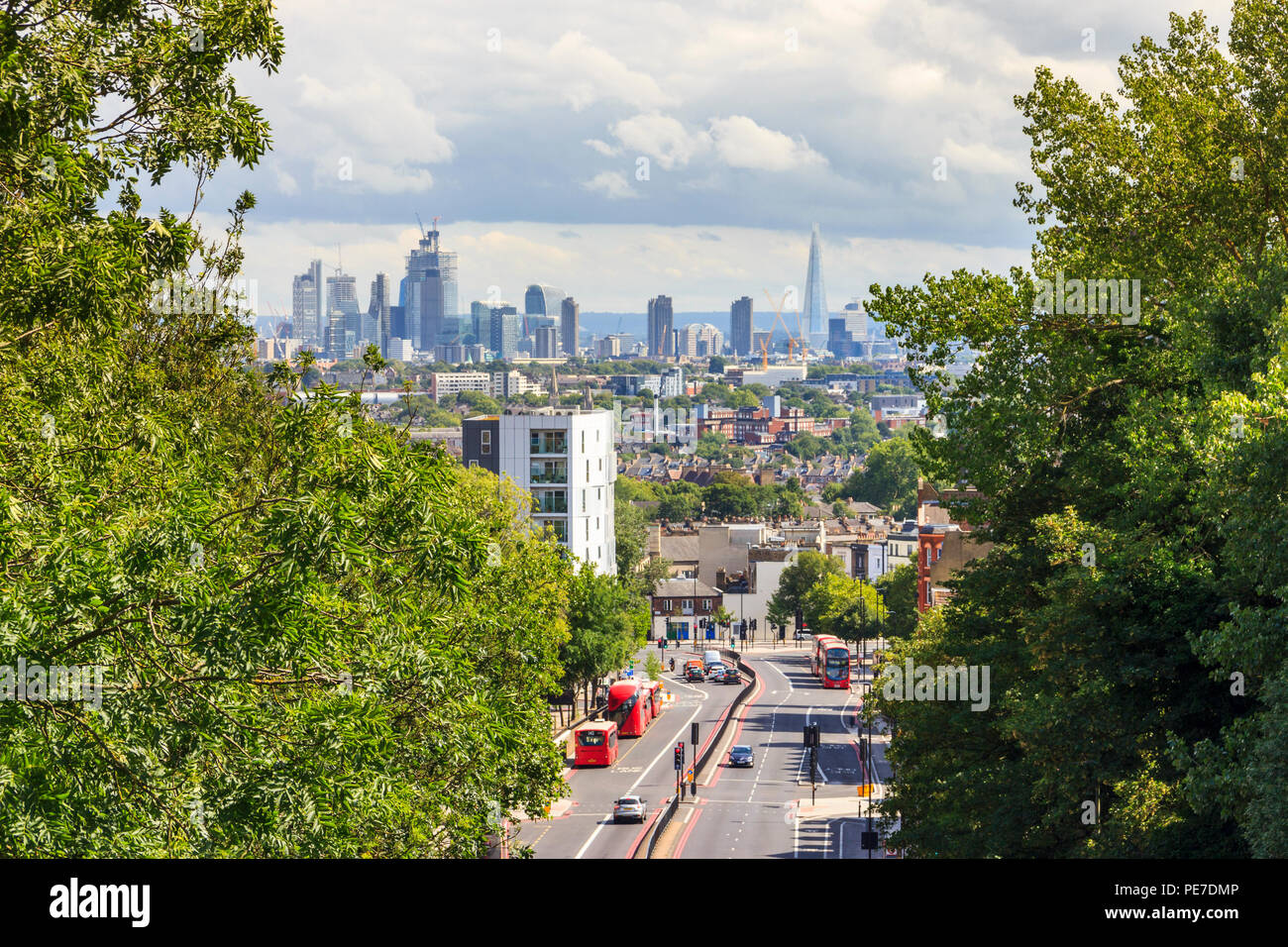 Archway bridge london hi-res stock photography and images - Alamy