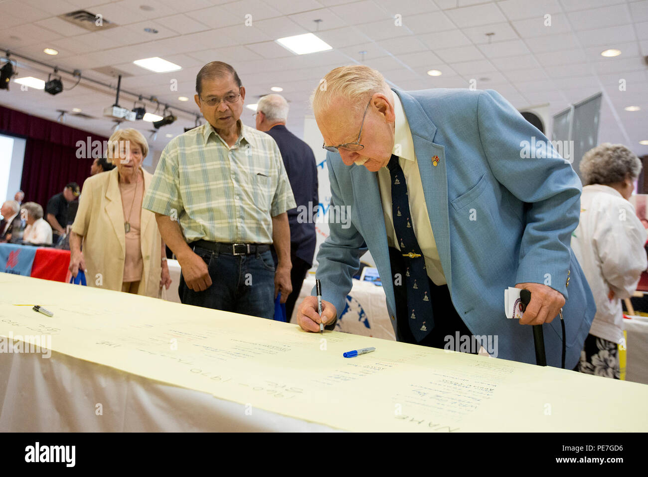 Col frank cohn hi-res stock photography and images - Alamy