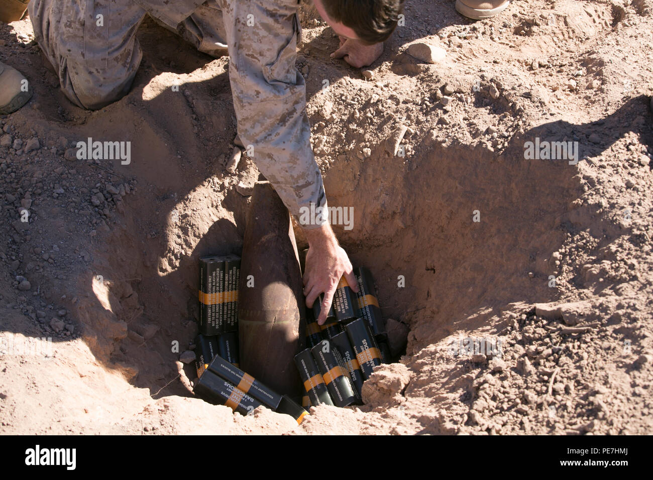 M107 155mm high explosive projectile hi-res stock photography and images - Alamy