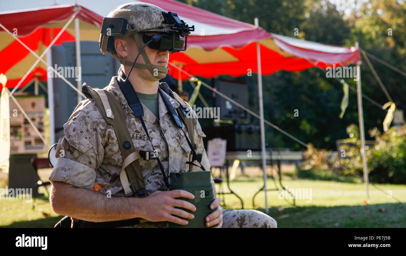 Augmented immersive training system hi-res stock photography and images ...