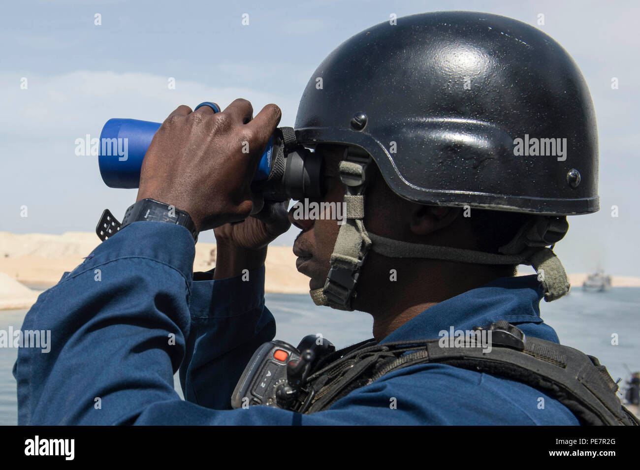 151013-N-VC236-005 RED SEA (Oct. 13, 2015) - Ensign Marcus Terrell ...