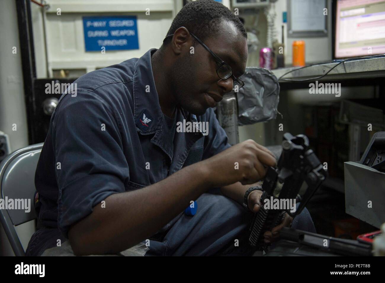 151020-N-TC720-275 MEDITERRANEAN SEA (Oct. 20, 2015) Gunner's Mate 3rd ...