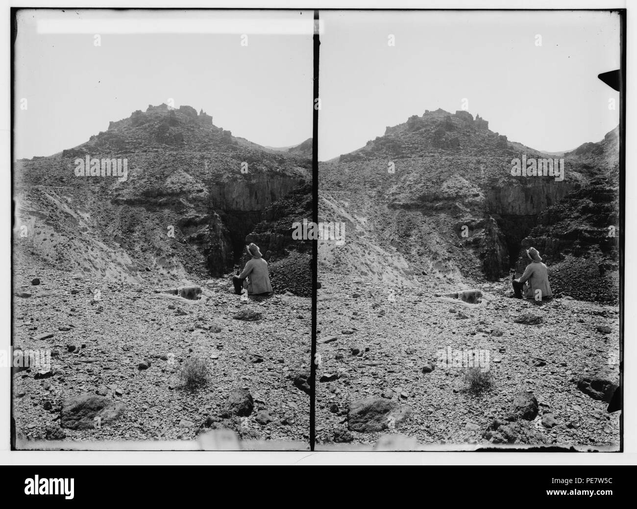 Around the Dead Sea. 'Bint Lut' (Lot's daughter), curious formation ...