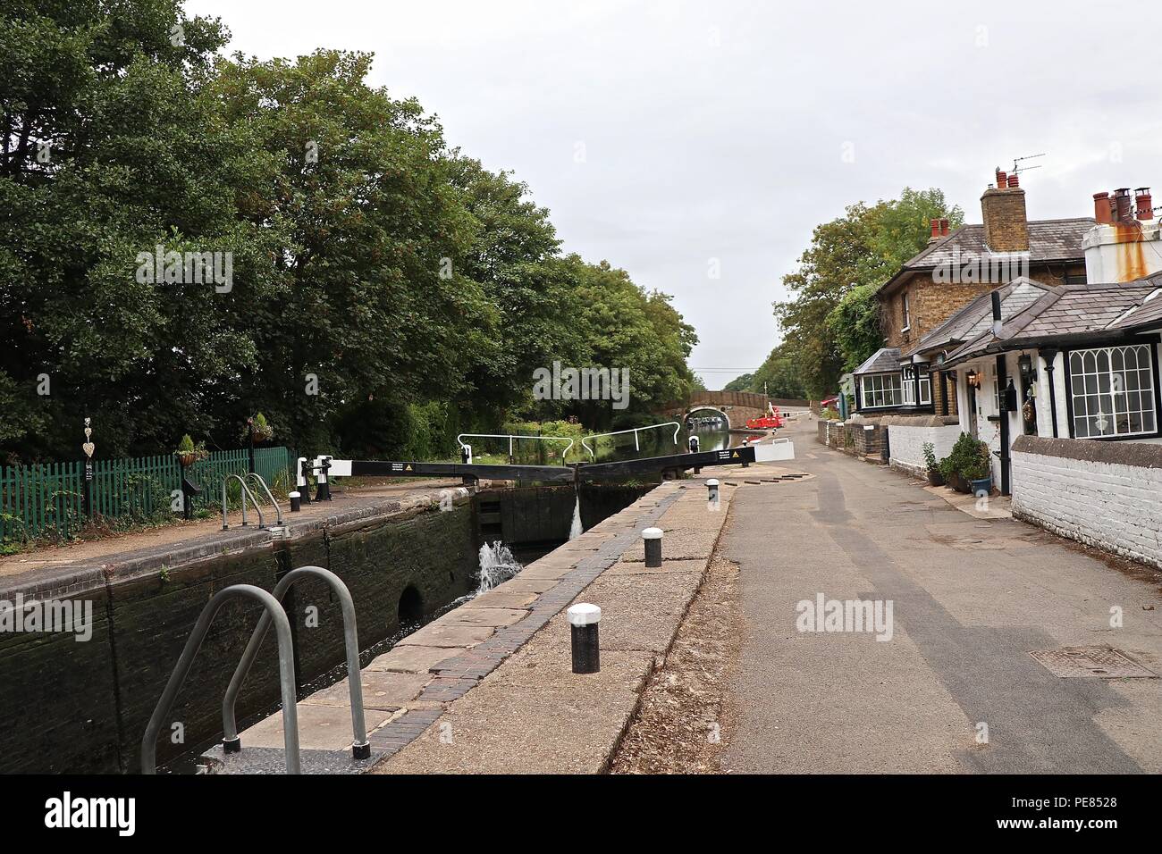Uxbridge canals Grand union canal 2018 Stock Photo - Alamy