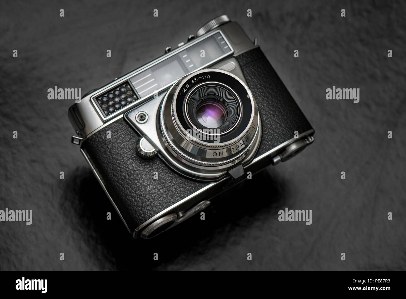Analoguecamera hi-res stock photography and images - Alamy