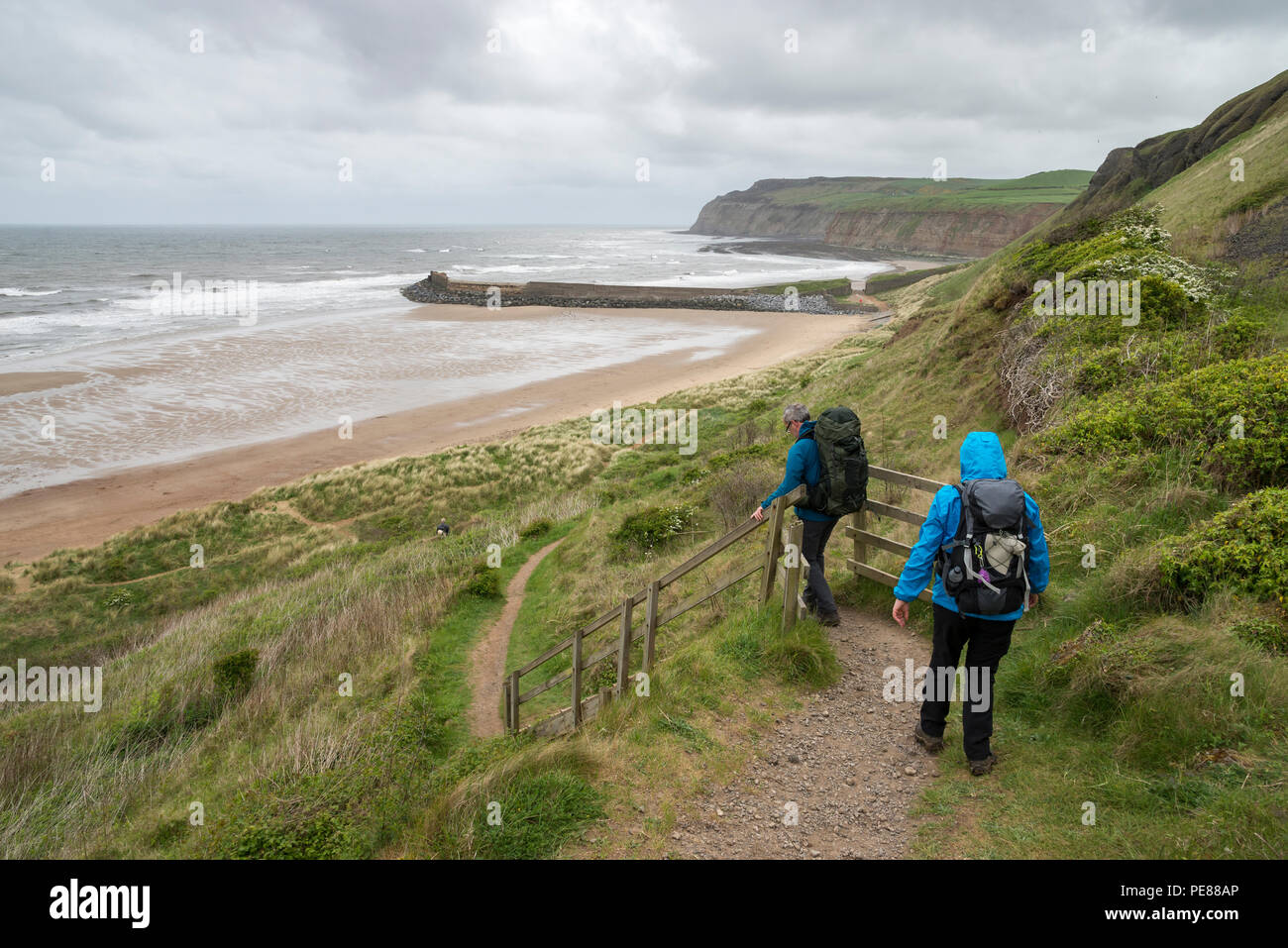 Cattersty sands beach skinningrove hi-res stock photography and images ...