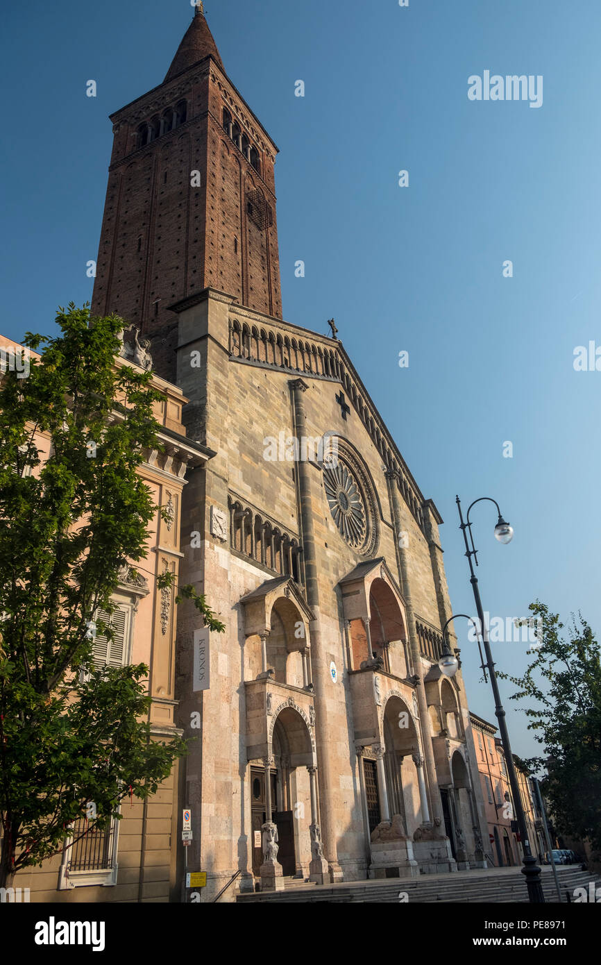 Piacenza, Emilia Romagna, Italy: facade of the historic cathedral, or ...
