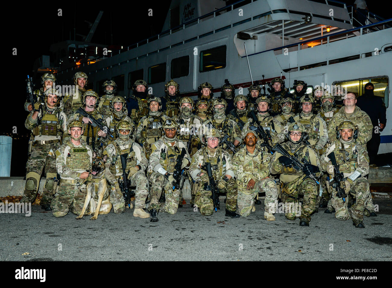 The Coast Guard’s Maritime Security Response Team (MSRT) from Virginia ...