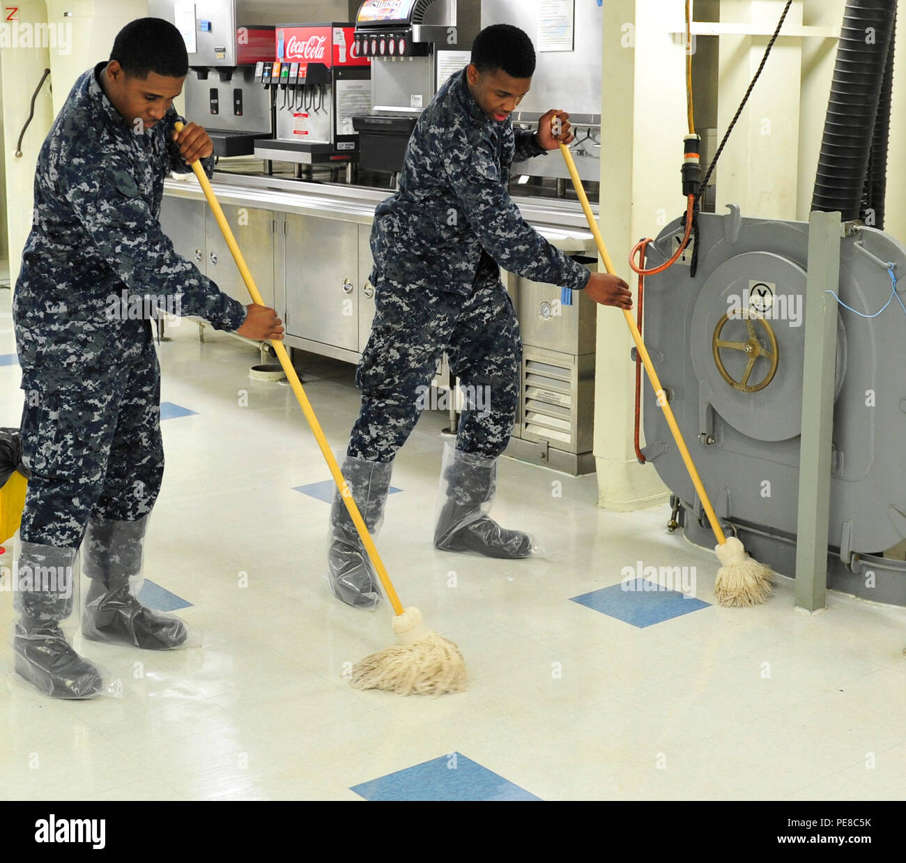 NEWPORT NEWS, Va. (Oct. 16, 2015) -- Pre-commissioning Unit Gerald R ...