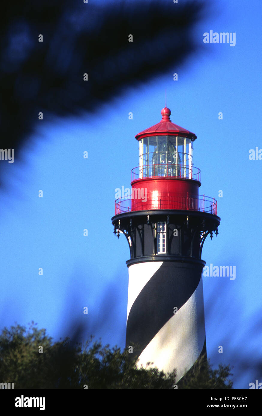 Working lighthouses hi-res stock photography and images - Alamy