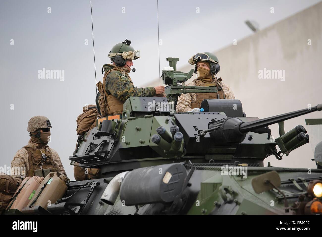 4th light armored reconnaissance battalion hi-res stock photography and ...