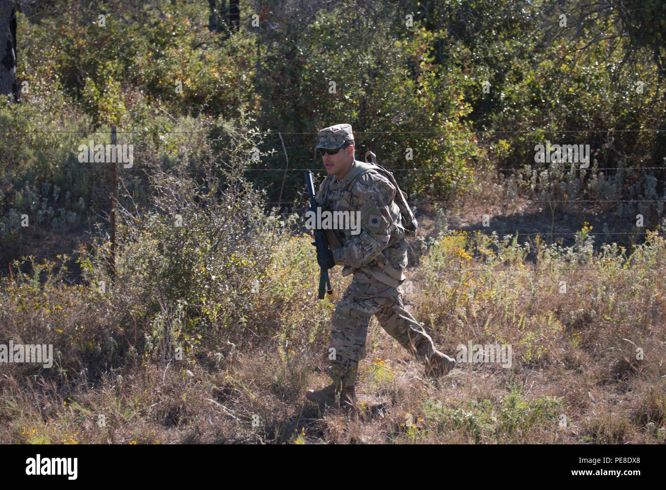 Soldiers from the California Army National Guard 1st Battalion, 140th ...