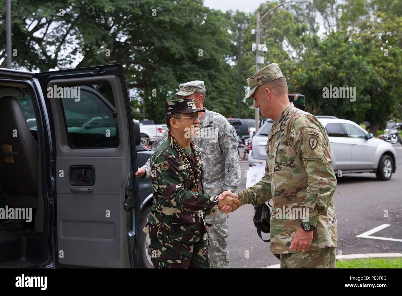 U.S. Army 25th Infantry Division leaders hosted the commanding general ...