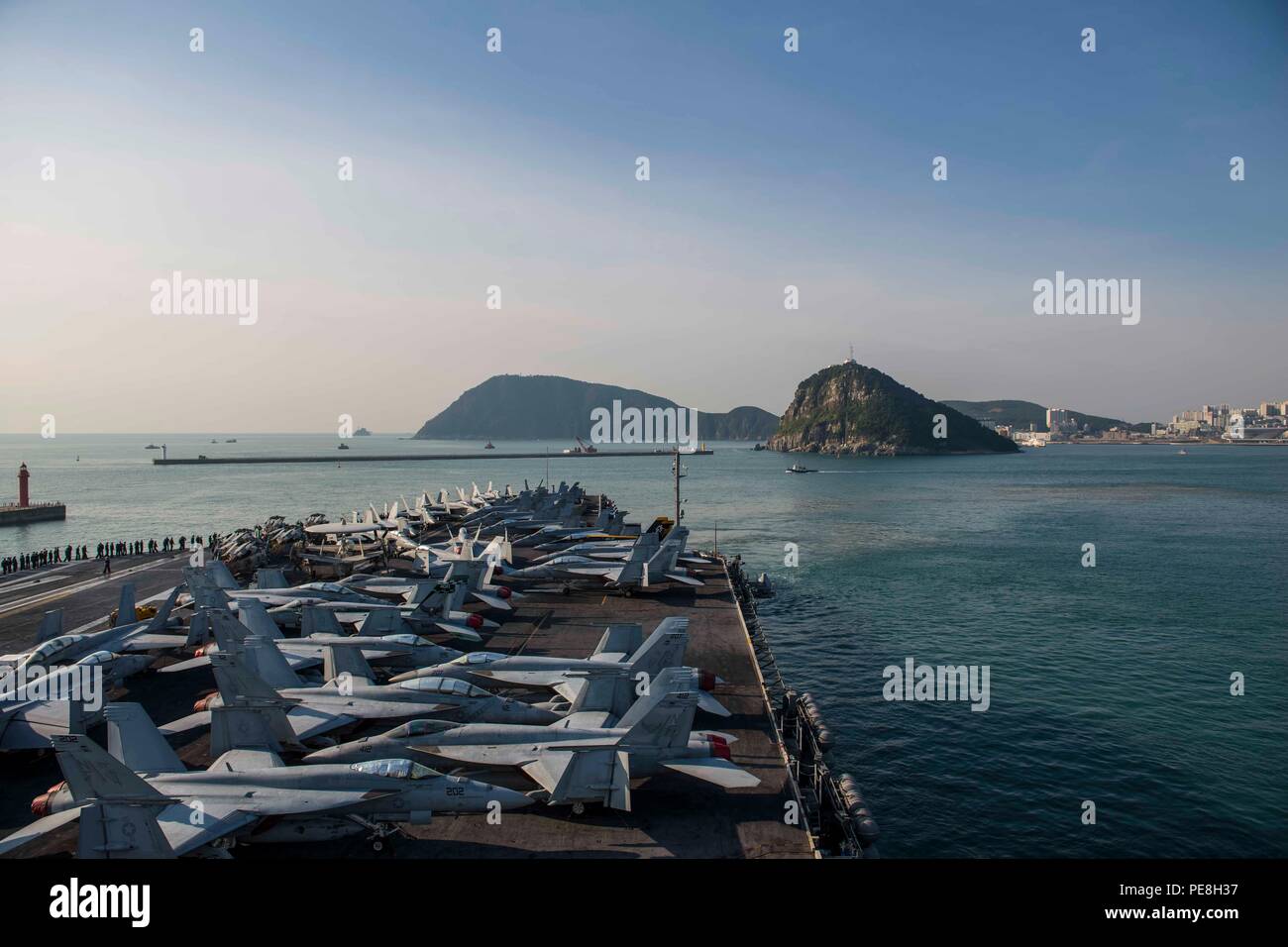151030-N-IN729-045 BUSAN, Republic of Korea (Oct. 30, 2015) The U.S ...