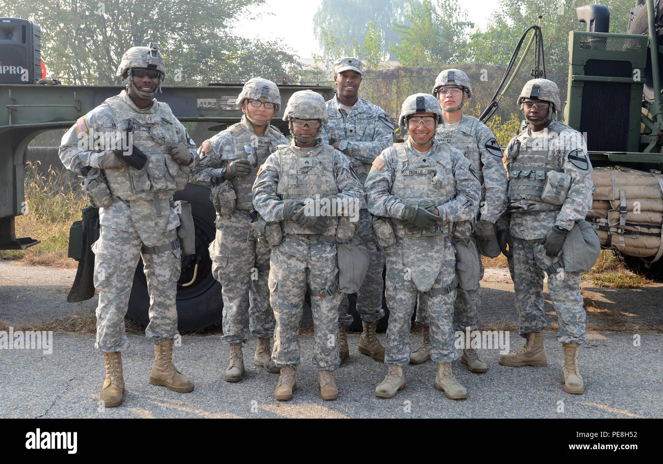 (From left to right) Pfc. Jermaine Mills, Pfc. Jamie Pinones, Sgt ...