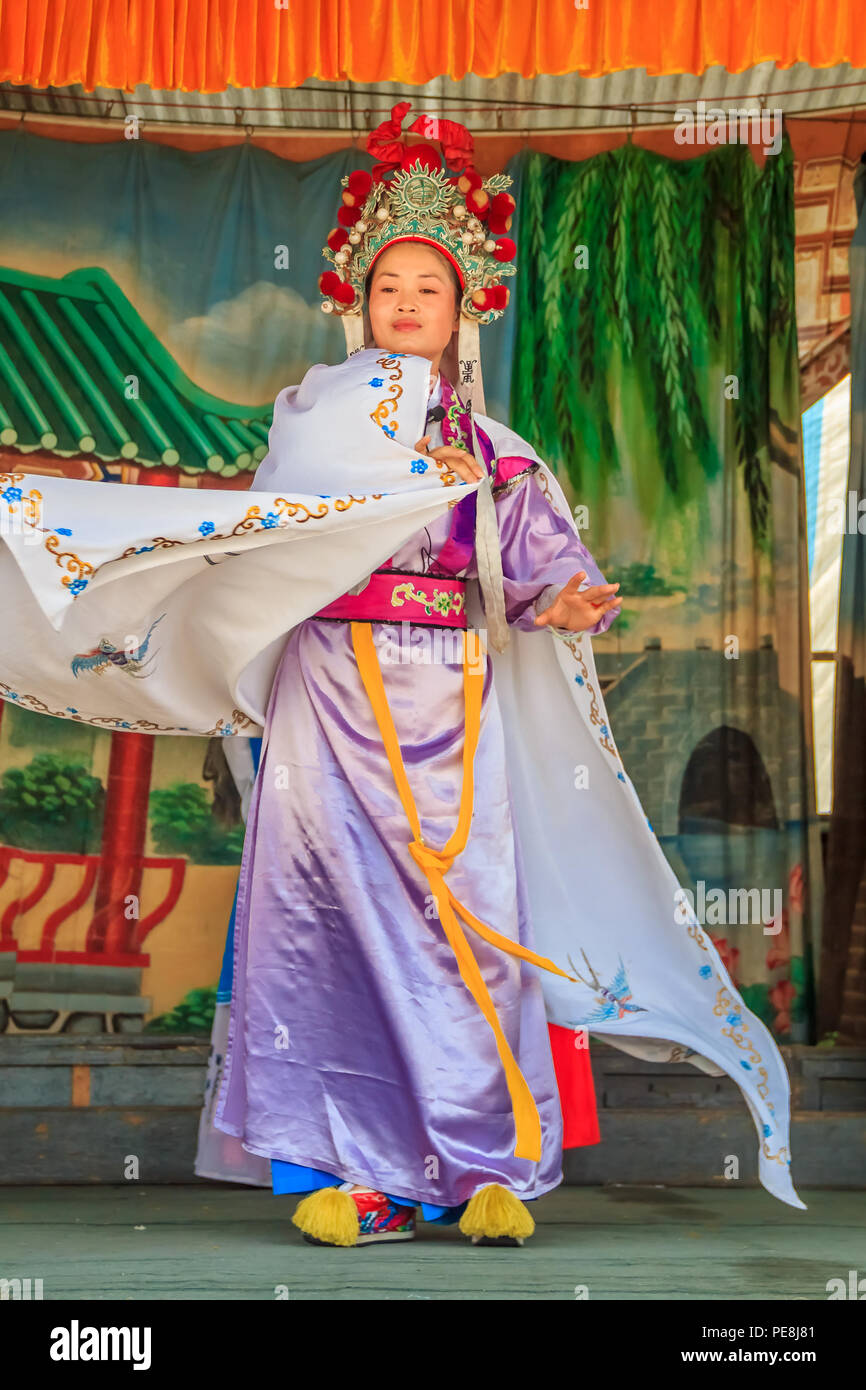 Tang dynasty painting music dance hi-res stock photography and images ...